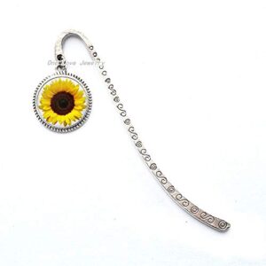 best friend bookmark,sunflower bookmark,bff bookmark,best friend jewelry,flower bookmark sunflower charm bookmark flower jewelry bridesmaid bookmark,tap038