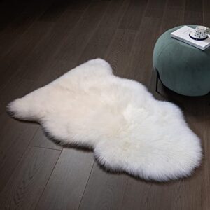 Rustic Home Genuine Sheepskin Rug, ECO-Tan New Zealand Fur Area Rug, Luxury New Zealand Pelts, Naturally Silky Soft Lambskin, Thick & Fluffy, Large for Bedroom & Living Area. (2'x3.25', Ivory)