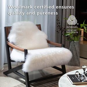 Rustic Home Genuine Sheepskin Rug, ECO-Tan New Zealand Fur Area Rug, Luxury New Zealand Pelts, Naturally Silky Soft Lambskin, Thick & Fluffy, Large for Bedroom & Living Area. (2'x3.25', Ivory)