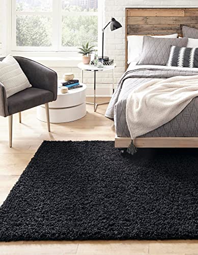 Rugs.com Über Cozy Solid Shag Collection Rug – 5 x 8 Jet Black Shag Rug Perfect 5 x 8 Feet