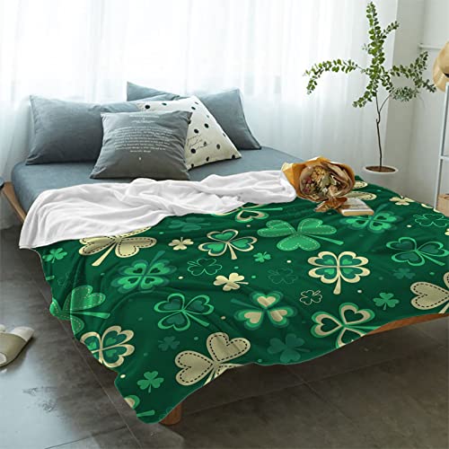 St. Patrick's Day Blankets Flannel Shamrocks Lucky Clover Fleece Throw Blanket,Cozy Soft Warm Fleece Blankets, Green Flannel Blanket Decorative Throw Blankets for Couch Bed Sofa, 39x49 inch