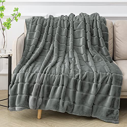 immtree Faux Fur Blankets Queen Size 60x80 inches, Super Soft Fluffy Rabbit Fur Throw Blanket, Comfy Sherpa Shaggy Throws and Blankets for Bedroom Sofa Couch, Grey