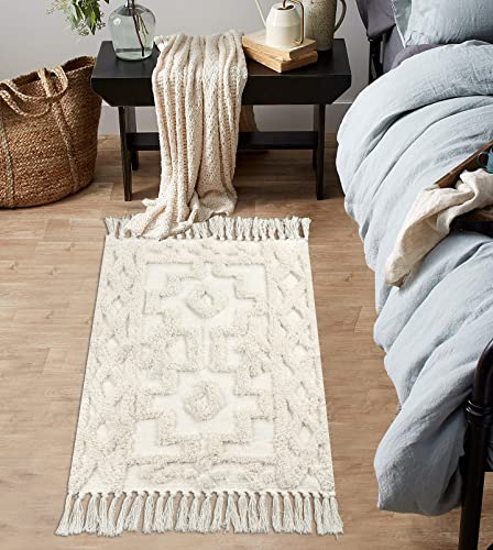 Uphome Boho Bath Mat 2'x3' Beige Hand Woven Tufted Kitchen Rug with Tassels Soft Machine Washable Cotton Small Rug Moroccan Geometric Throw Rug for Doormat Living Room Bedroom Laundry Room