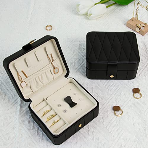 KAMIER Jewelry Travel Organizer, Diamond Quilted Leather Portable Jewelry Boxes for Women Girls Gift, Small Jewelry Box Organizer for Necklaces, Bracelet, Earrings, Rings (Black)