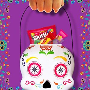 SKITTLES, STARBURST Original, STARBURST Fave Reds, & LIFE SAVERS Gummies Halloween Candy Mix, 44.07 oz. 150-Piece Bag