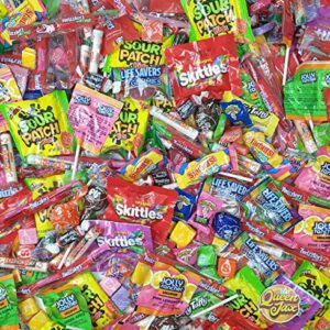 Ultimate Assorted Candy Party Mix - 2 LB Bag - Fun Size Skittles, Nerds, Dubble Bubble, Jolly Ranchers, Smarties, Blow Pops Lollipops & More - Mega Variety Bulk Candy Assortment - Individually Wrapped Candy - Candy Bulk – with Queen Jax Fridge Magnet