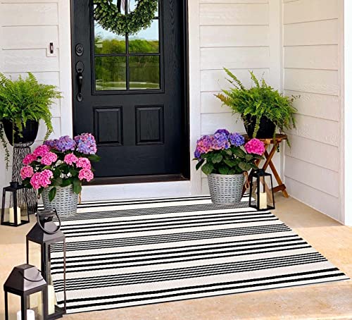 BUAGETUP Black and White Outdoor Rug 3'x 5' Hand-Woven Cotton Washable Rug Striped Front Porch Rug Machine Washable Indoor/Outdoor Area Rug Floor Mat for Farmhouse/Layered Door Mats/Living Room