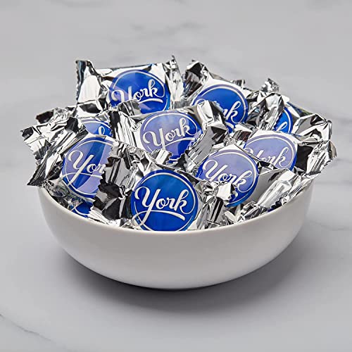 Peppermint Patties Candy, Individually Wrapped Dark Chocolate Peppermint Patties - 2 Pound (Pack of 1) Packaged By Golax