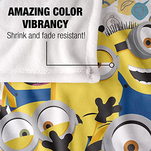 Minions Blanket, 36"x58" Waving Silky Touch Super Soft Throw Blanket