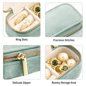 TAIMY Mini Jewelry Travel Case, Velvet Small Travel Jewelry Box, Portable Jewelry Travel Organizer Box for Rings Earrings Necklaces, Gifts for Women Girls(Green Emerald)