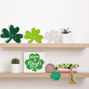 5 Pcs St. Patrick's Day Decor Tray Table Wooden Sign Rustic Shamrock Freestanding Decorations Irish Themed Centerpiece Decorations St. Patricks Day Wood Beads Garland for Home Desk Kitchen Party Decor