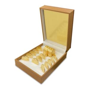 Customizable Wedding Unity Coins 24K Gold Plated with Case, Treasure Box, Arras Matrimoniales (Virgen)