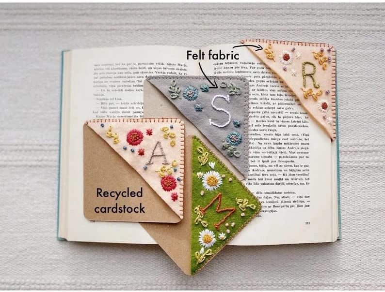 Personalized Hand Embroidered Corner Bookmark, Handmade Cute Flower Bookmarks for Book Lovers, 26 Letters Felt Triangle Corner Bookmarks - Winter J