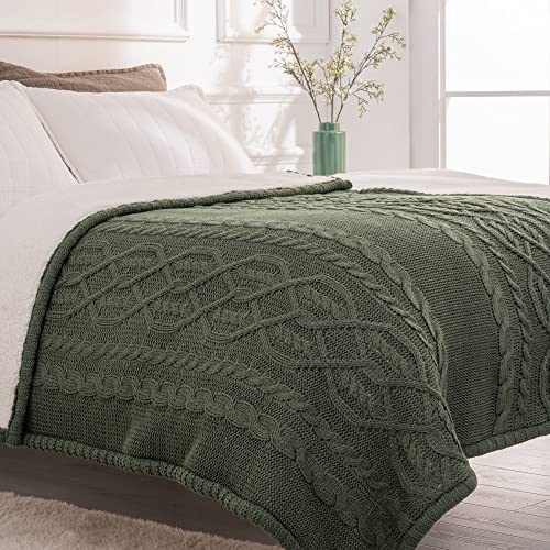 RECYCO Acrylic Cable Knit Sherpa Throw Blanket for Couch, Thick Super Soft Cozy Knit Blanket Sweater Style Sherpa Knitted Throw Blankets for Bed Sofa Chair, 50 x 60 Inches, Forest Green