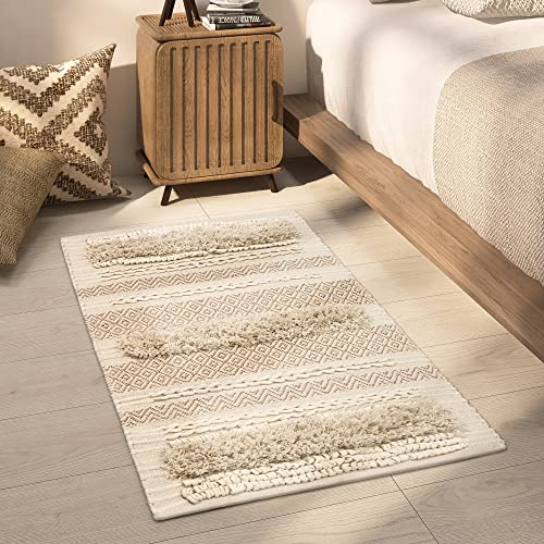 SUMGAR Beige 2x3 Area Rug Boho Rugs Cotton Woven Textured Thick Cream Neutral Throw Rug,Handmade Tufted Knoted Soft Carpet with Sparkle Gold Metalic Pattern for Living Room Bedroom Entryway