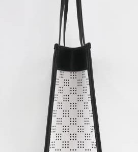 Marc Jacobs The Grind Coated Leather Tote (Cotton Multi)