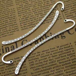 BWWNBY 20Pcs Alloy Bookmark Hook Tibetan Special Metal DIY Bookmark Hook Retro Silver Metal Bookmark Bookmark Metal Carving Hook Antique Tibetan Silver Bookmark