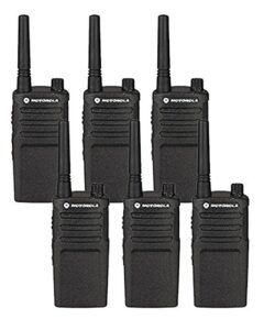 6 pack of motorola rmu2040 two way radio walkie talkies