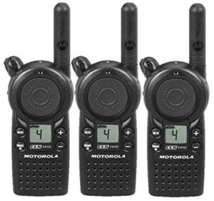 3 pack of motorola cls1410 two way radio walkie talkies (uhf)