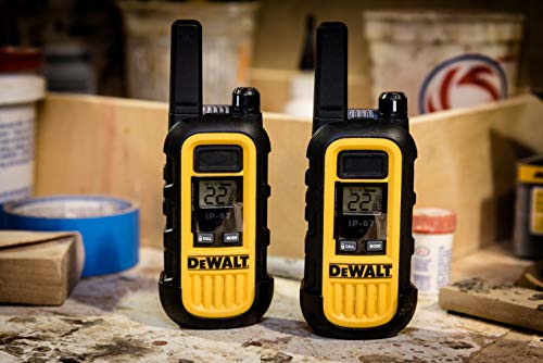 DEWALT DXFRSSV1 Headset for DXFRS300 and DXFRS800 Walkie Talkie Two-Way Radios, 2.5mm Earphone Jack