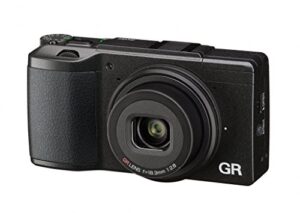 ricoh gr ii digital camera with 3-inch lcd (black)