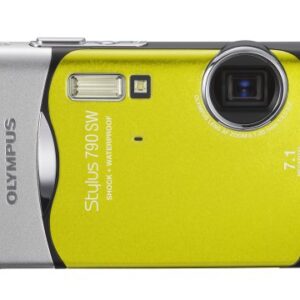 Olympus Stylus 790SW 7.1MP Waterproof Digital Camera with Dual Image Stabilized 3x Optical Zoom (Lime)