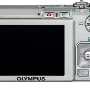 Olympus SP-700 6 Megapixel Digital Camera