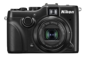 nikon coolpix p7100 10.1 mp digital camera with 7.1x optical zoom nikkor ed glass lens and 3-inch vari-angle lcd