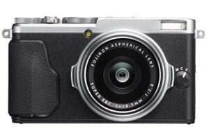 fujifilm x70 digital camera (silver)