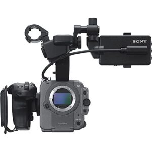 Sony FX6 Digital Cinema Camera Kit with 24-105mm Lens (ILME-FX6VK) + 160GB Memory Card + Bag + Memory Wallet + Cleaning Kit