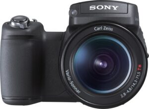 sony cybershot dscr1 10.3mp digital camera with 5x optical zoom