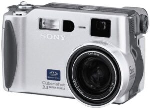 sony dsc-s70 cyber-shot 3.2mp digital camera with 3x optical zoom