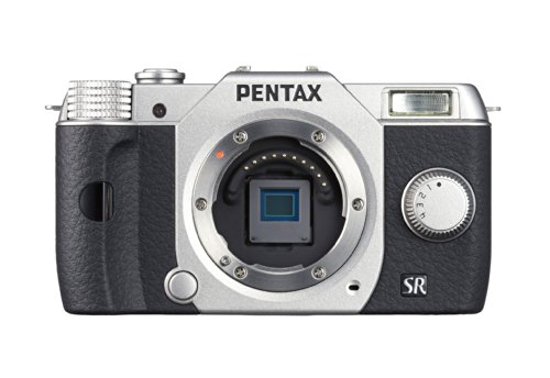 Pentax Q10 12.4MP with 02 zoom lens kit (Silver)