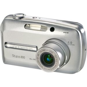 olympus stylus 800 8mp digital camera with 3x optical zoom