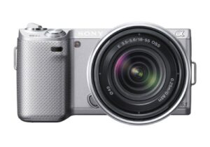 sony nex-5n 16.1 mp compact interchangeable lens touchscreen camera with 18-55mm lens (silver)