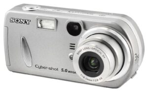 sony dscp92 cyber-shot 5mp digital camera w/ 3x optical zoom