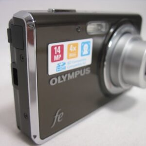 Olympus FE-4020 Digital Camera Gray, 14MP, 4X Wide