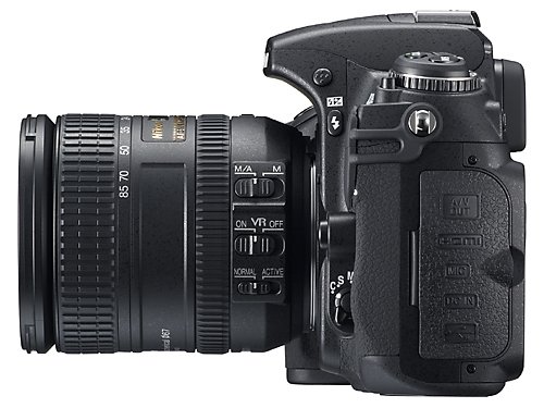 Nikon D300s 12.3MP CMOS Digital SLR Camera with AF-S DX NIKKOR 18-200mm f/3.5-5.6G ED VR II Lens