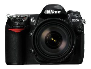 nikon d200 10.2mp digital slr camera with 18-70mm af-s dx f/3.5-4.5g if-ed nikkor zoom lens