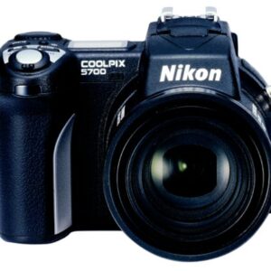 Nikon Coolpix 5700 5MP Digital Camera w/ 8x Optical Zoom (Discontinued by Manufacturer)