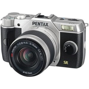 pentax q7 12.4mp mirrorless digital camera with 02 standard zoom 5-15mm f2.8-4.5 lens (silver)