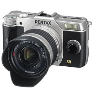 Pentax Q7 12.4MP Mirrorless Digital Camera with 02 Standard Zoom 5-15mm f2.8-4.5 Lens (Silver)