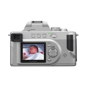 Panasonic Lumix DMC-FZ20S 5MP Digital Camera with 12x Image Stabilized Optical Zoom (Silver)