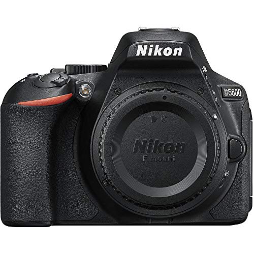 Nikon D5600 DSLR with 18-55mm f/3.5-5.6G VR and 70-300mm f/4.5-6.3G ED