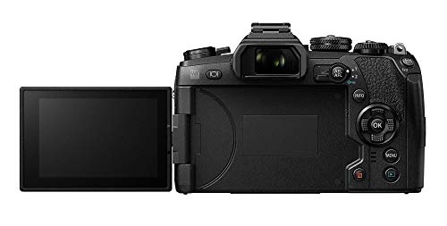 Olympus OM-D E-M1 Mark II Black Body with M.Zuiko Digital 12-200mm F3.5-6.3 Lens Kit