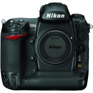 Nikon D3X 24.5MP FX CMOS Digital SLR with 3.0-Inch LCD (Body Only) (Discontinued by Manufacturer)