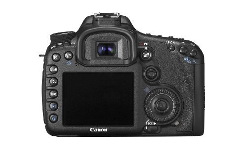 Canon EOS 7D Digital Camera with 18-135mm f/3.5-5.6 IS Lens Kit