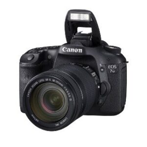 Canon EOS 7D Digital Camera with 18-135mm f/3.5-5.6 IS Lens Kit