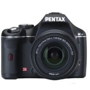 Pentax K-x 12.4 MP Digital SLR with 2.7-inch LCD and 18-55mm f/3.5-5.6 AL and 50-200mm f/4-5.6 ED Lenses (Black)