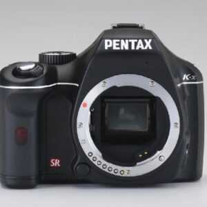 Pentax K-x 12.4 MP Digital SLR with 2.7-inch LCD and 18-55mm f/3.5-5.6 AL and 50-200mm f/4-5.6 ED Lenses (Black)